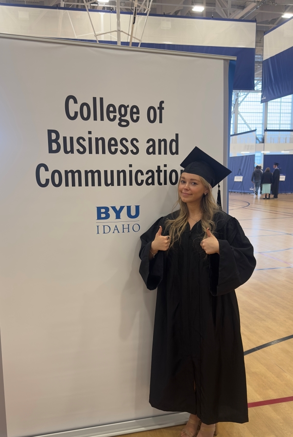 Anna Thaler - Big Red Jelly